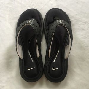 Nike Shoes | Faux Fur Slides | Poshmark